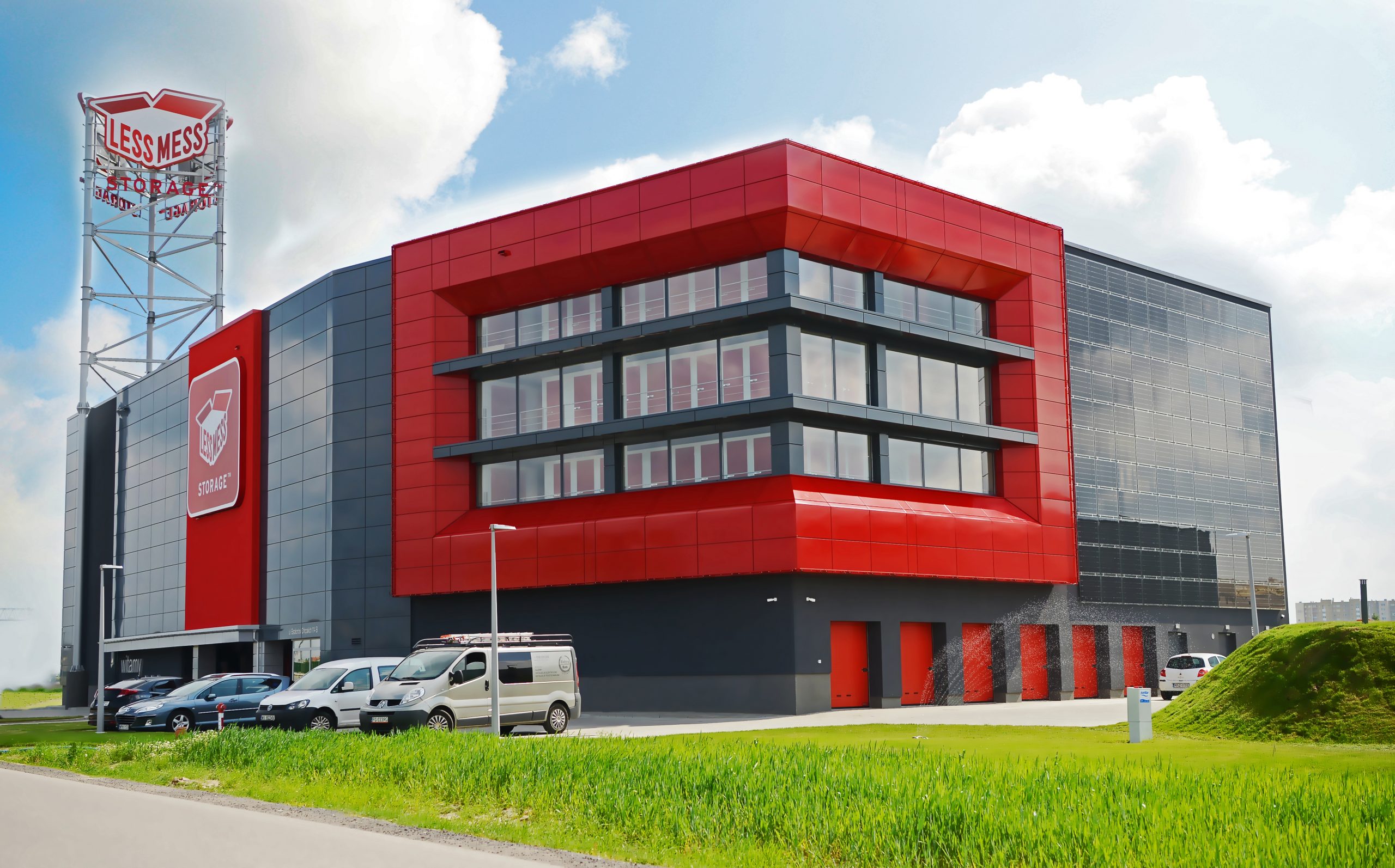 Rental storage spaces – new self service solutions - Less Mess Storage ...